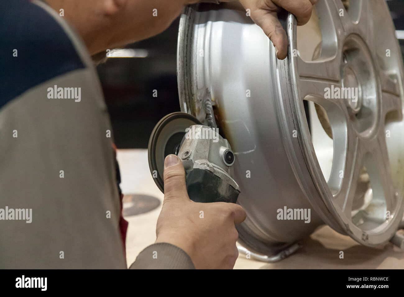 Car with damaged alloy wheels hi-res stock photography and images - Alamy