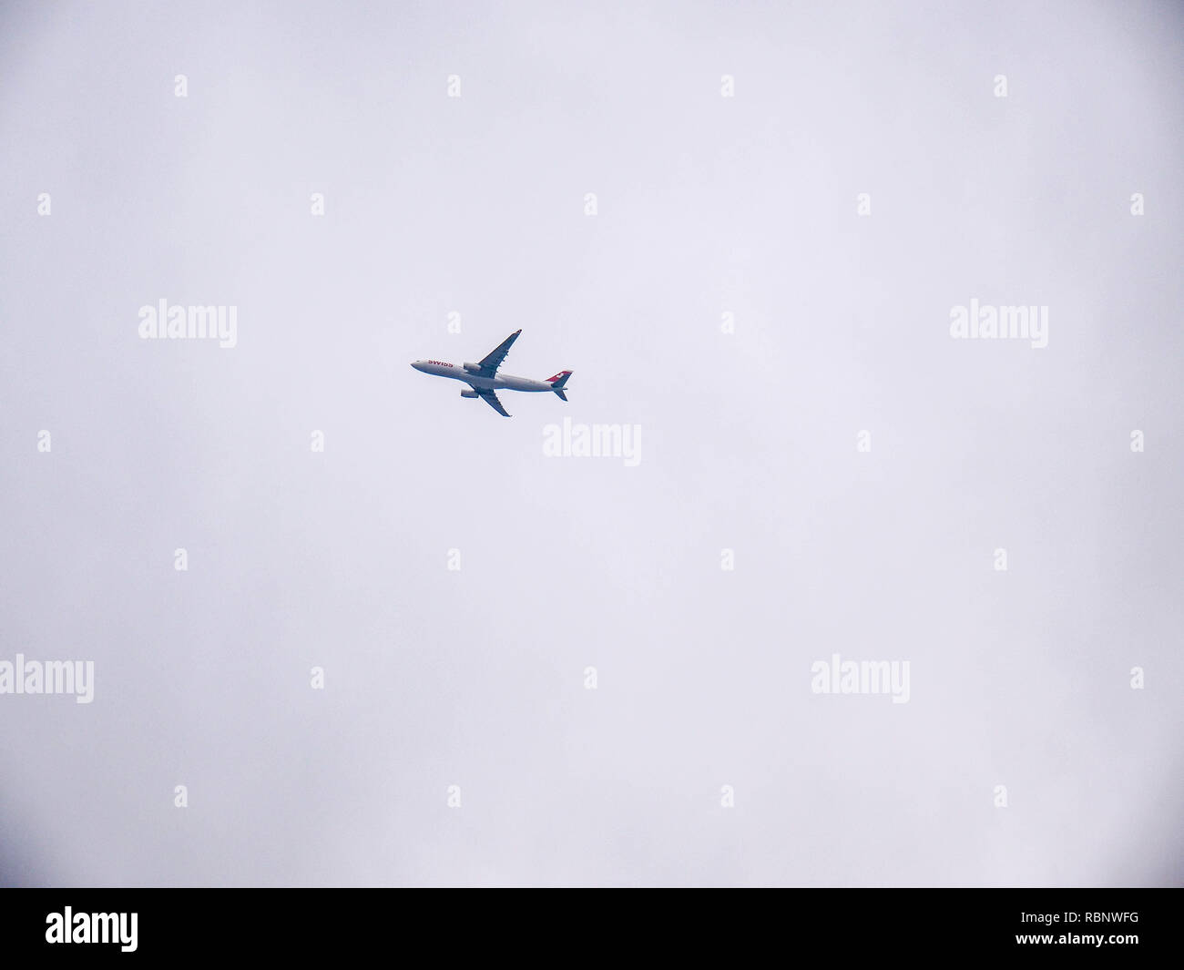 Delta plane Take-off at ZRH Stock Photo - Alamy