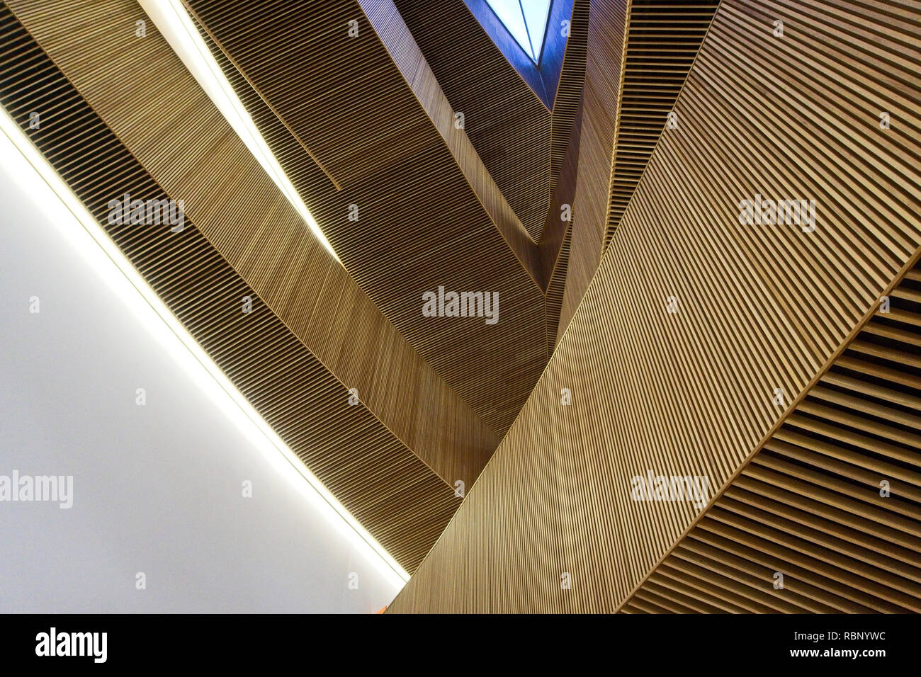 Canada library interior hi-res stock photography and images - Alamy