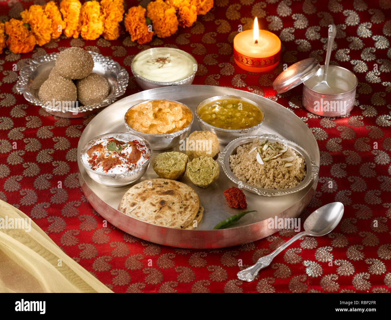 Thali meals hi-res stock photography and images - Alamy
