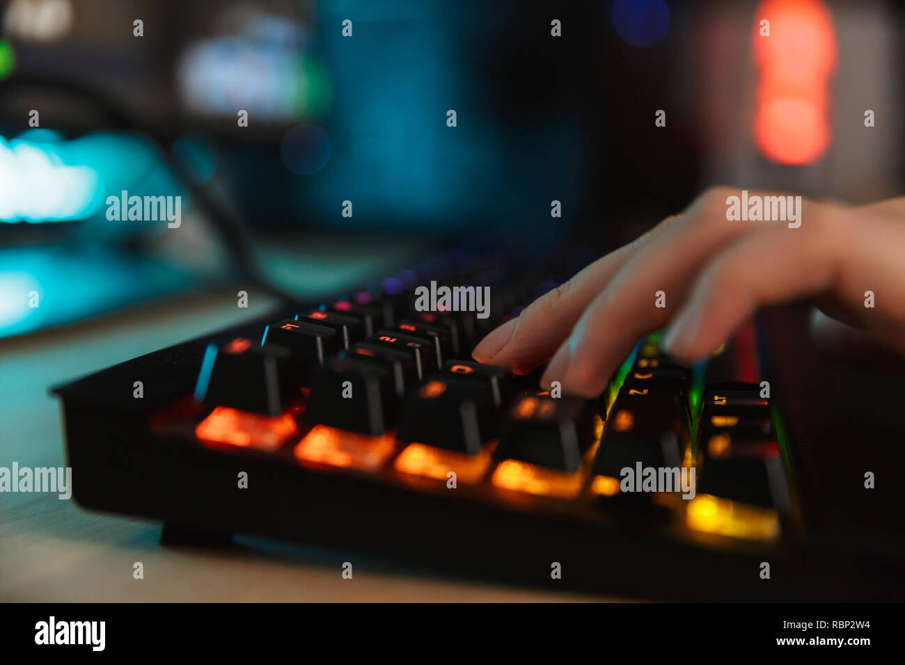 Gamer type hi-res stock photography and images - Alamy