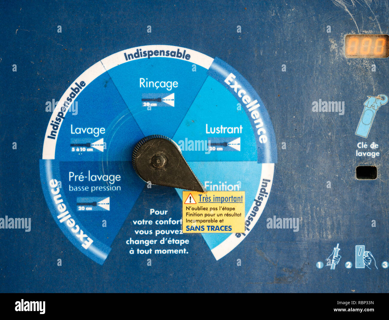 Pre wash hi-res stock photography and images - Alamy