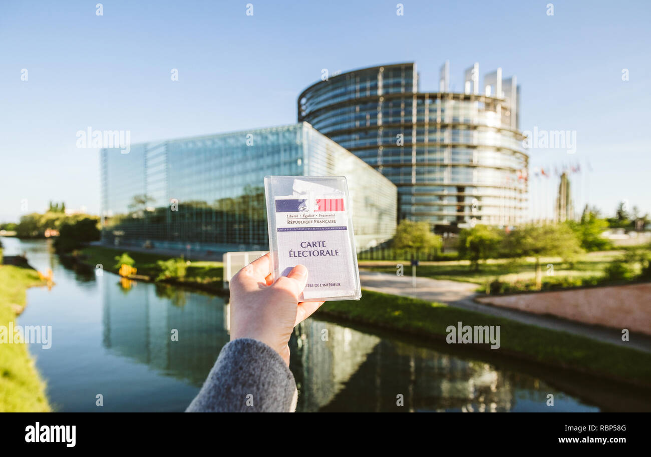 Carte 2017 hi-res stock photography and images - Alamy