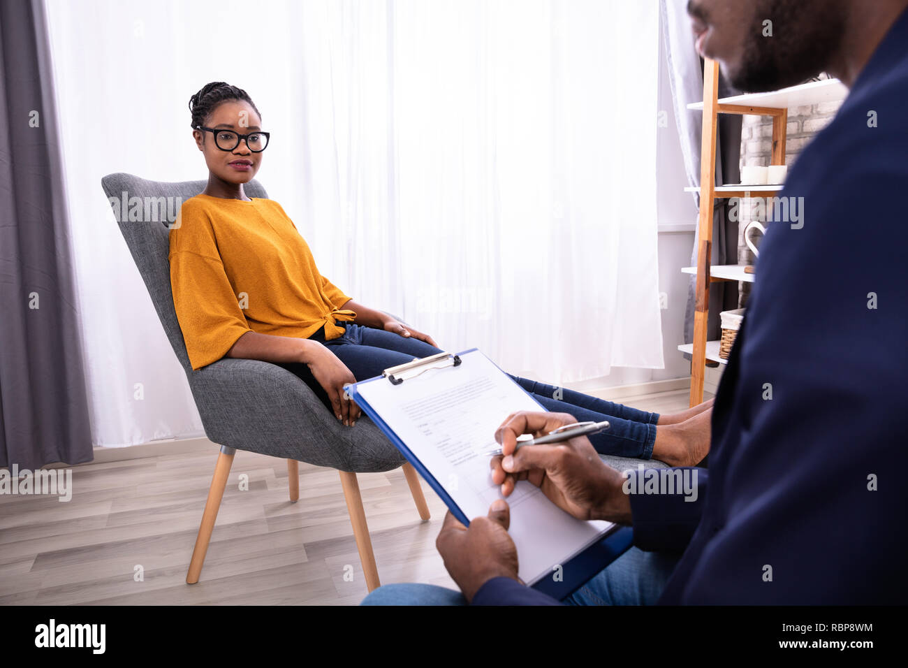 Psychiatric session hi-res stock photography and images - Alamy