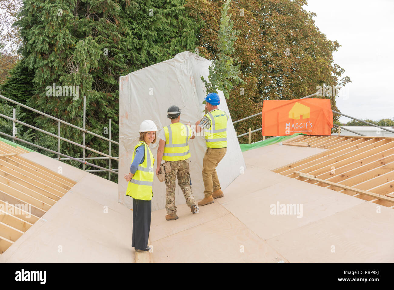 Topping out ceremony construction hi-res stock photography and images ...