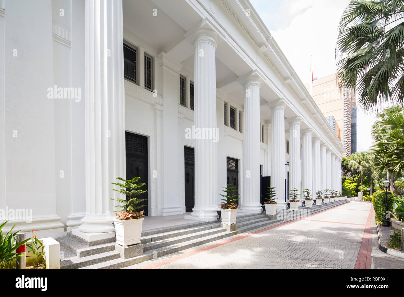 College of Medicine building entrance from the side, Singapore Stock ...