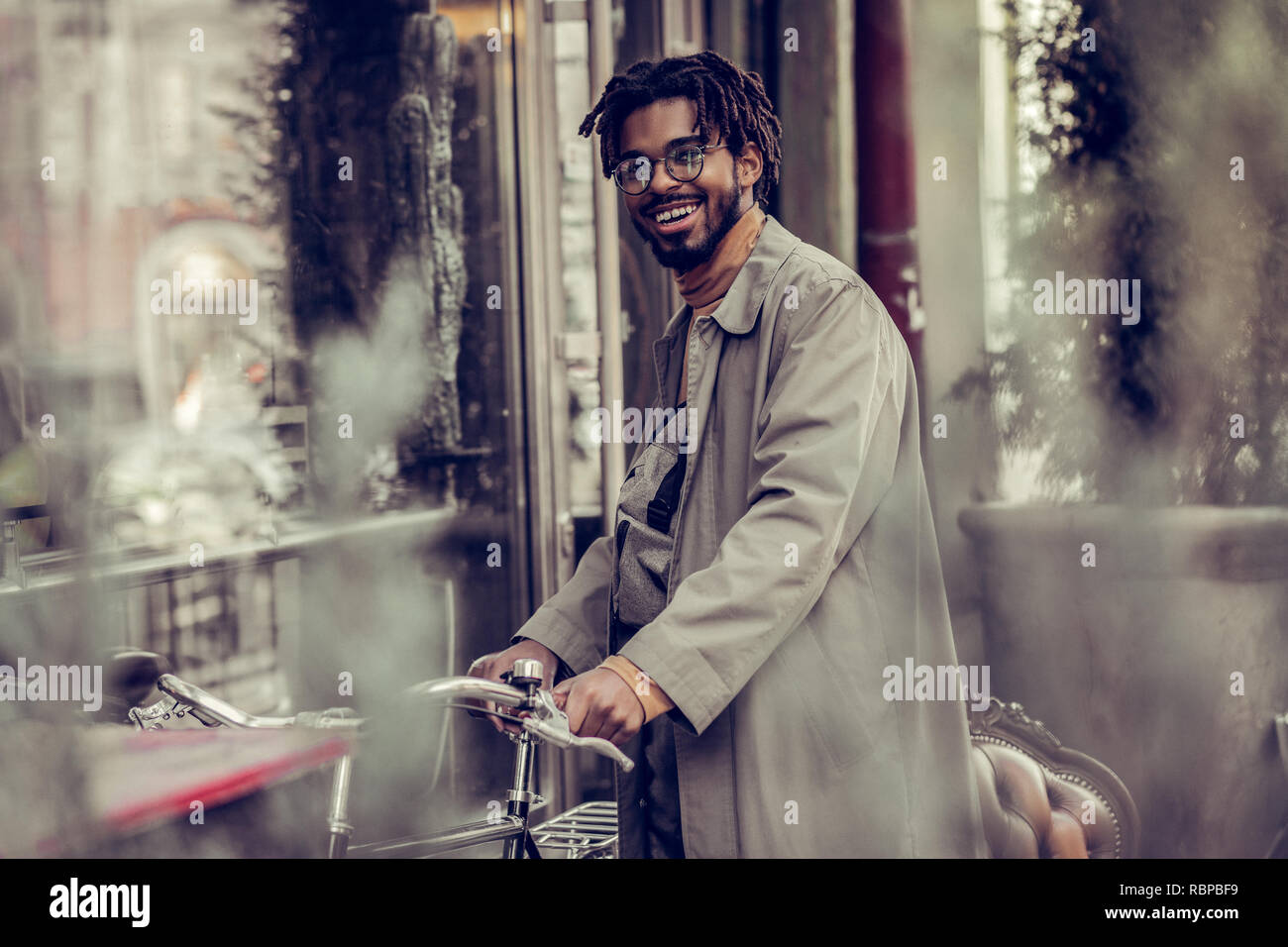 Semi intelligent hi-res stock photography and images - Alamy