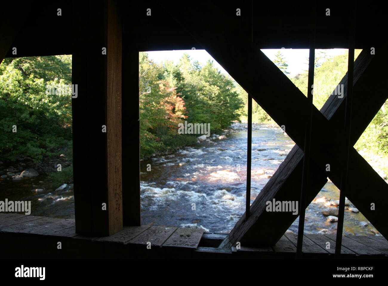 Swift river bridge hi-res stock photography and images - Alamy