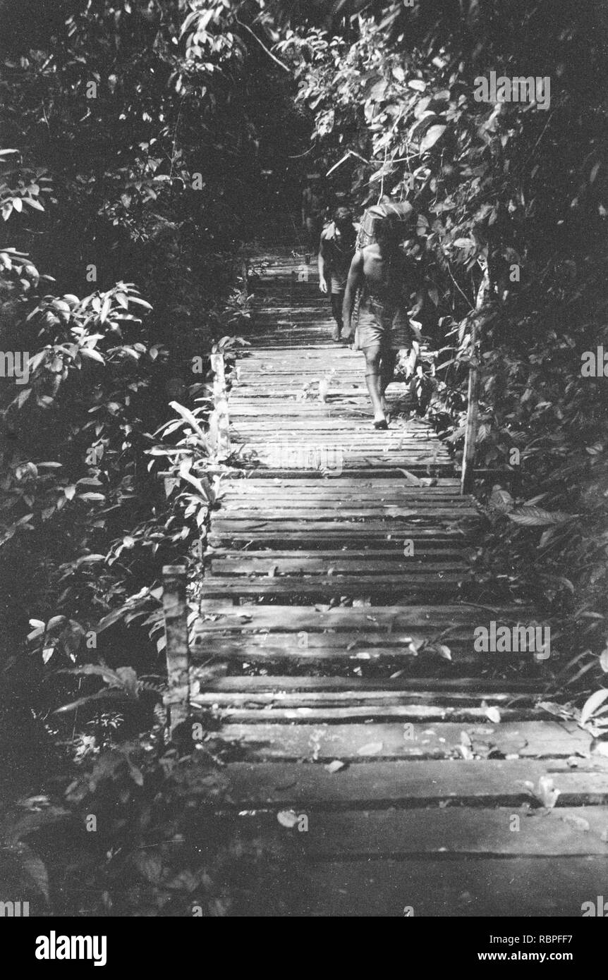 4 4 1723 Black and White Stock Photos & Images - Alamy