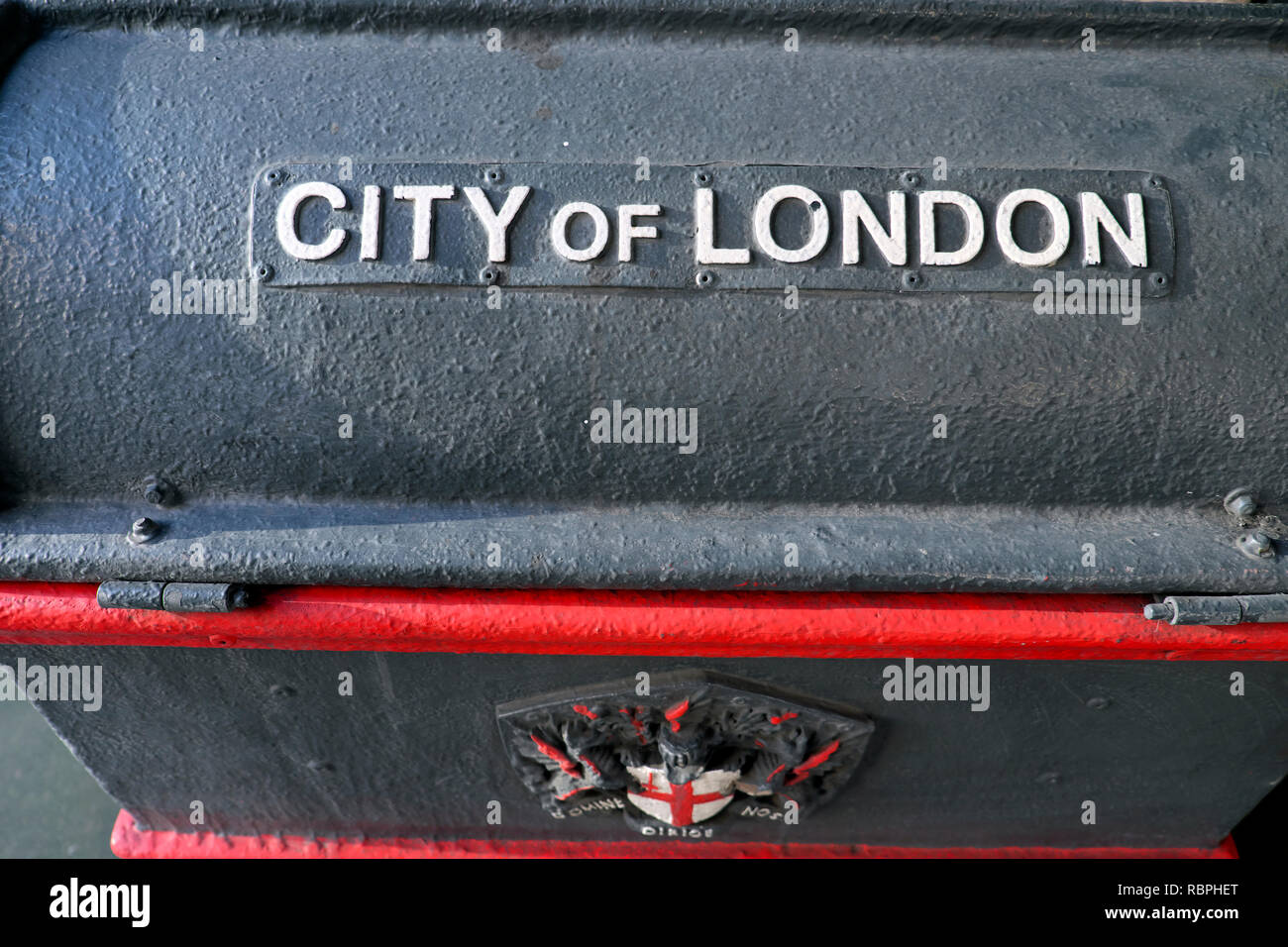 City of london sign hi-res stock photography and images - Alamy