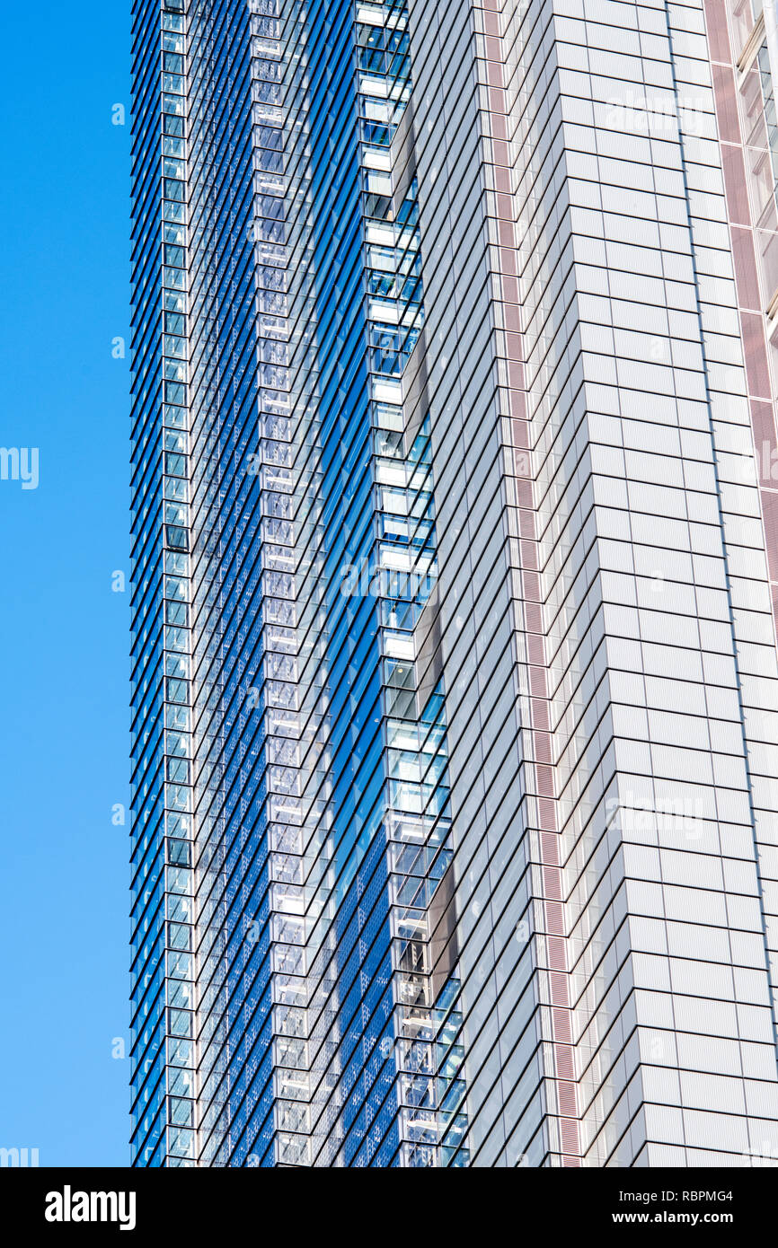 High rise tower building reflection hi-res stock photography and images ...