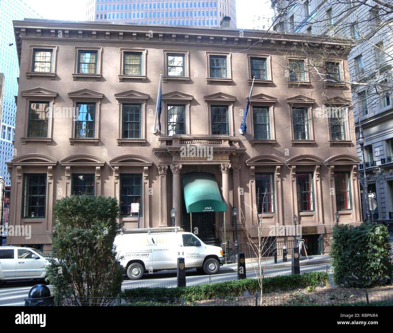 Hanover sq hi-res stock photography and images - Alamy