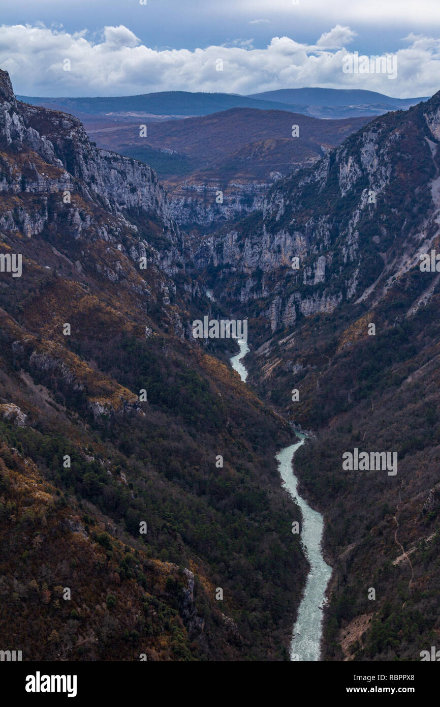 The water of the Verdon River in the Verdon Gorge is a brilliant green ...