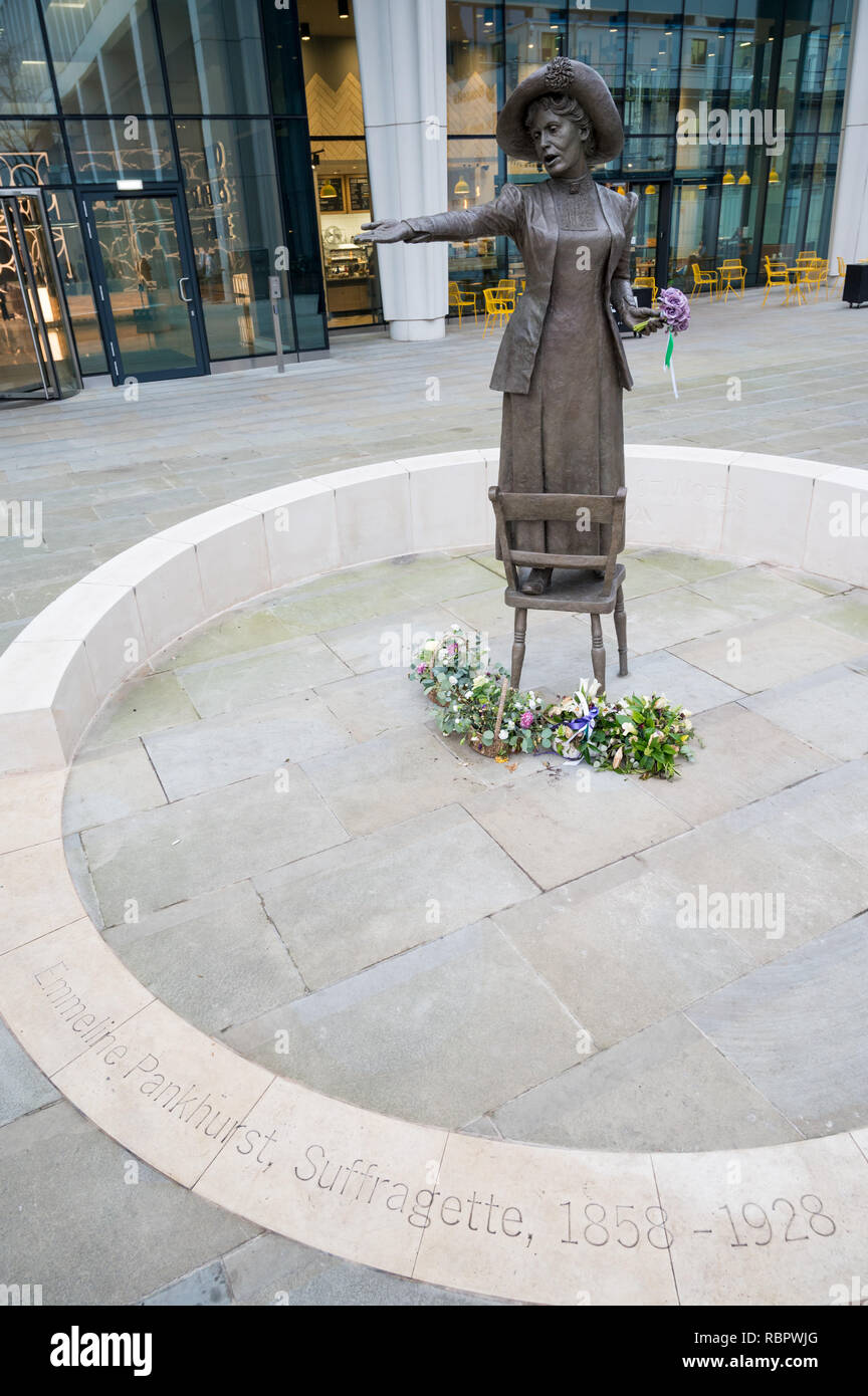 Statue of Emmeline Pankhurst, St Peter's Square, Manchester Stock Photo ...