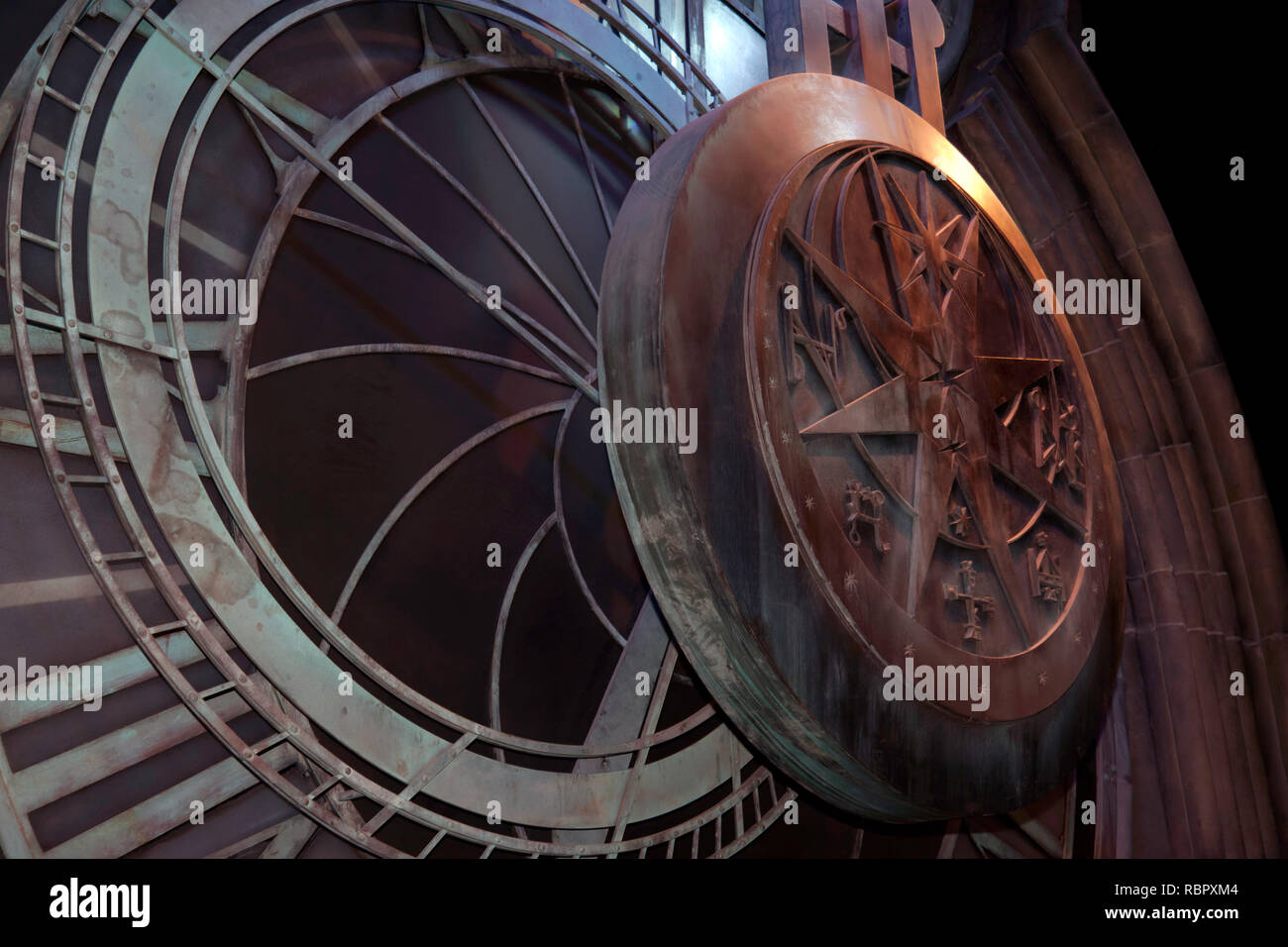 Close-up of the Giant Pendulum, on the Making of Harry Potter Tour,at ...