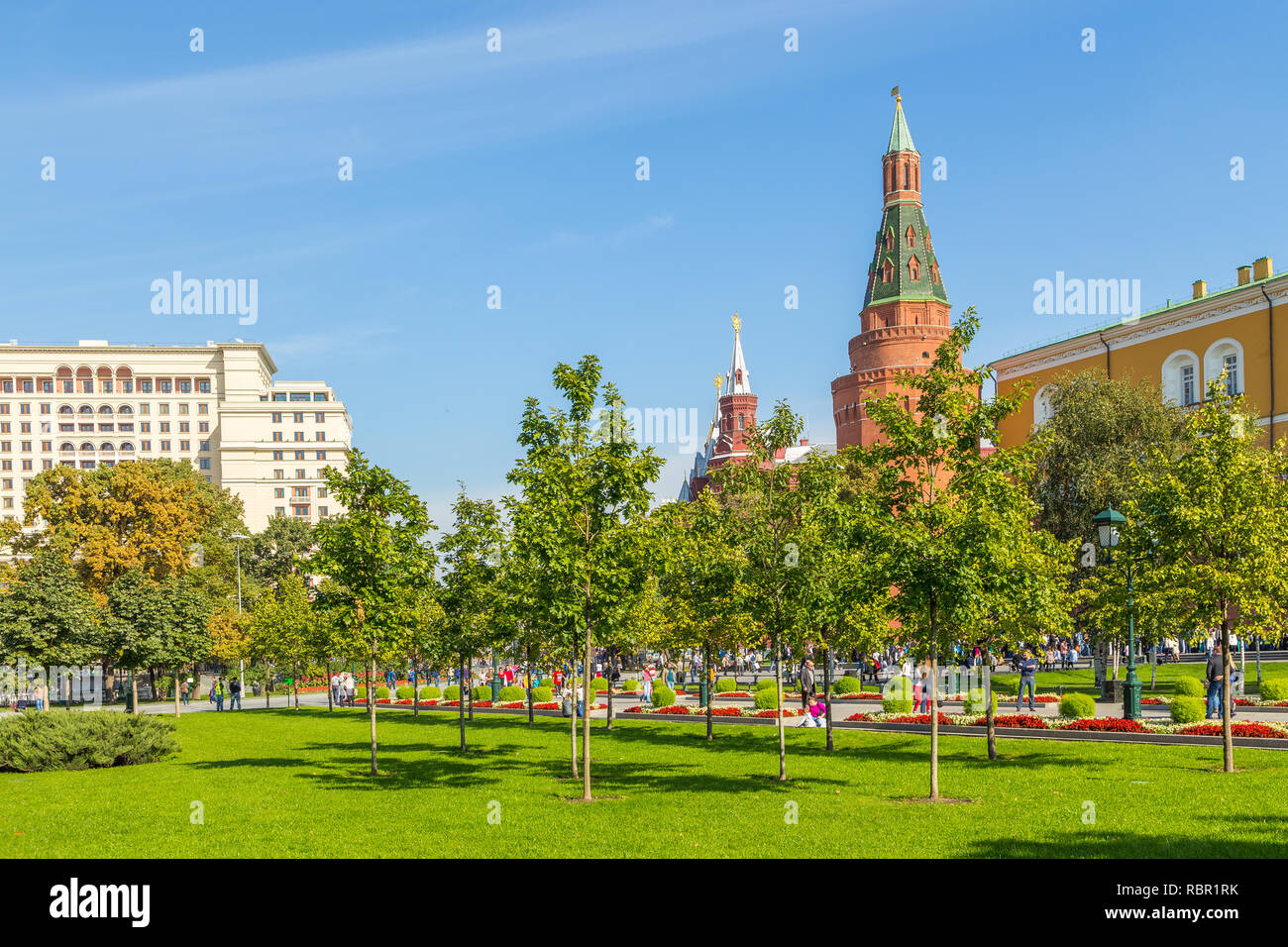 Moscow, Russia- 29 September 2014: View on Moscow Kremlin tower, green ...