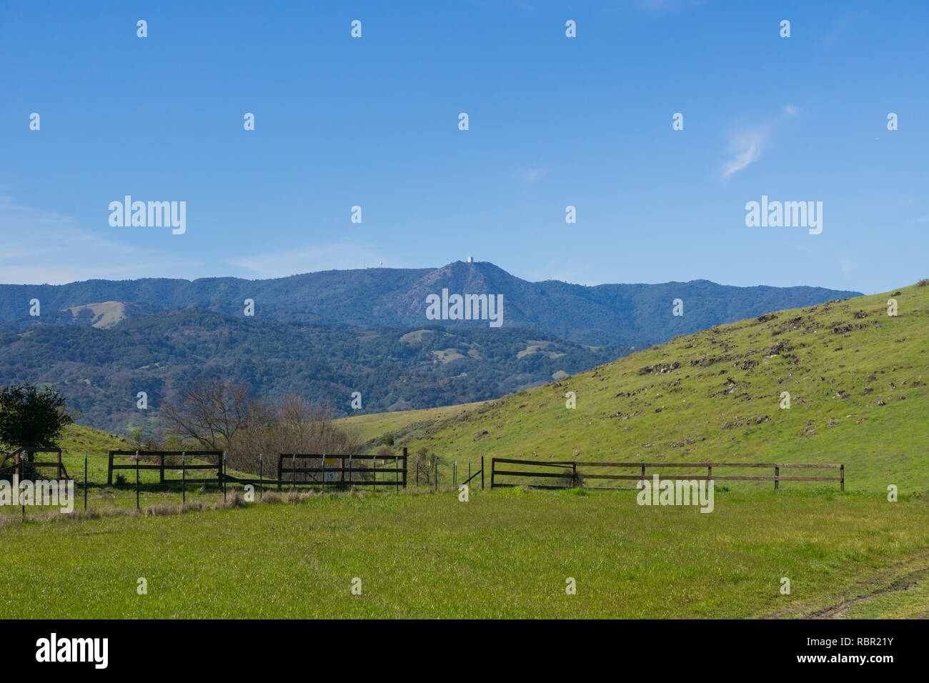 View towards Mount Umunhum from Santa Teresa Park, Santa Cruz mountains ...
