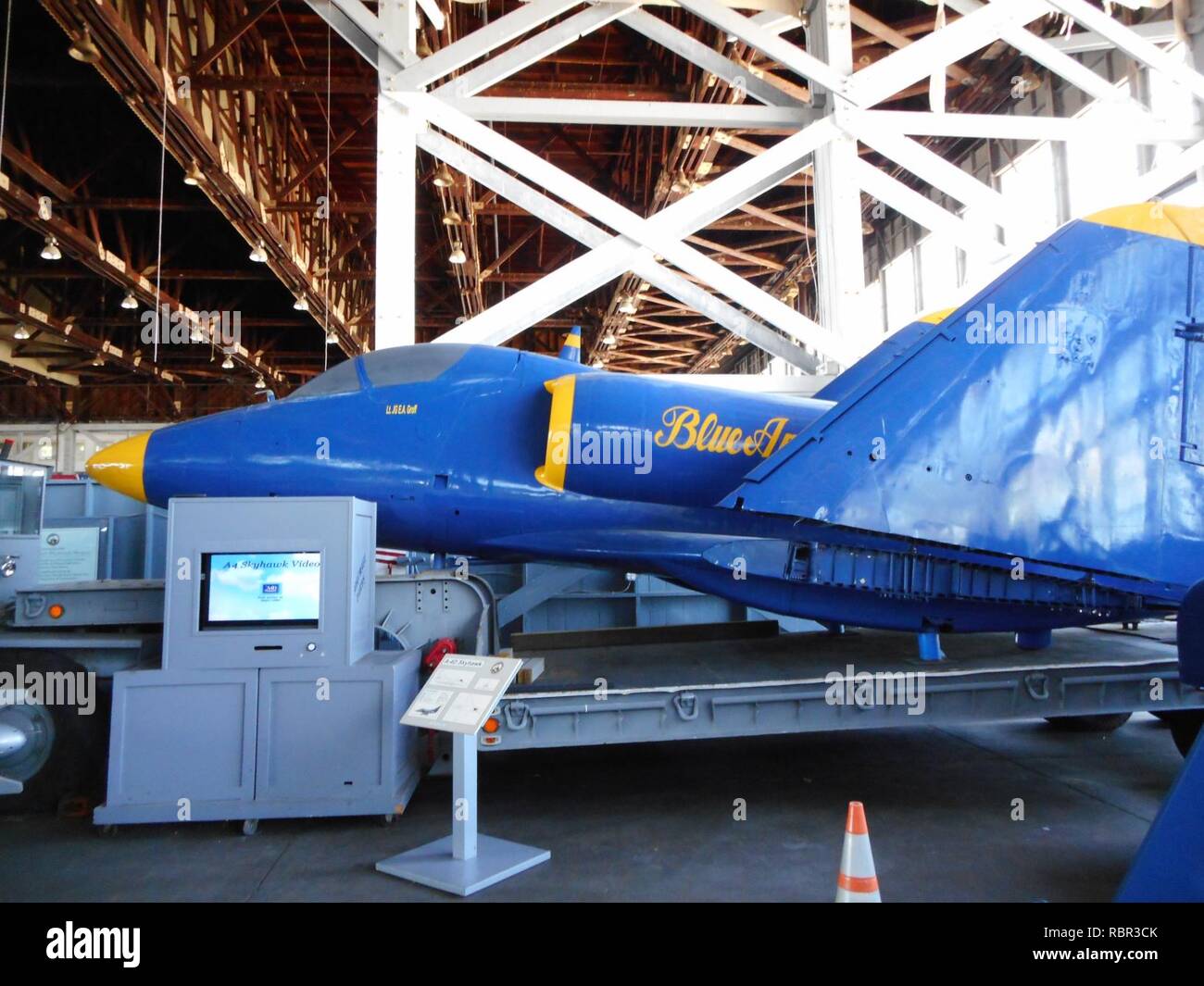 A4 skyhawk hi-res stock photography and images - Alamy