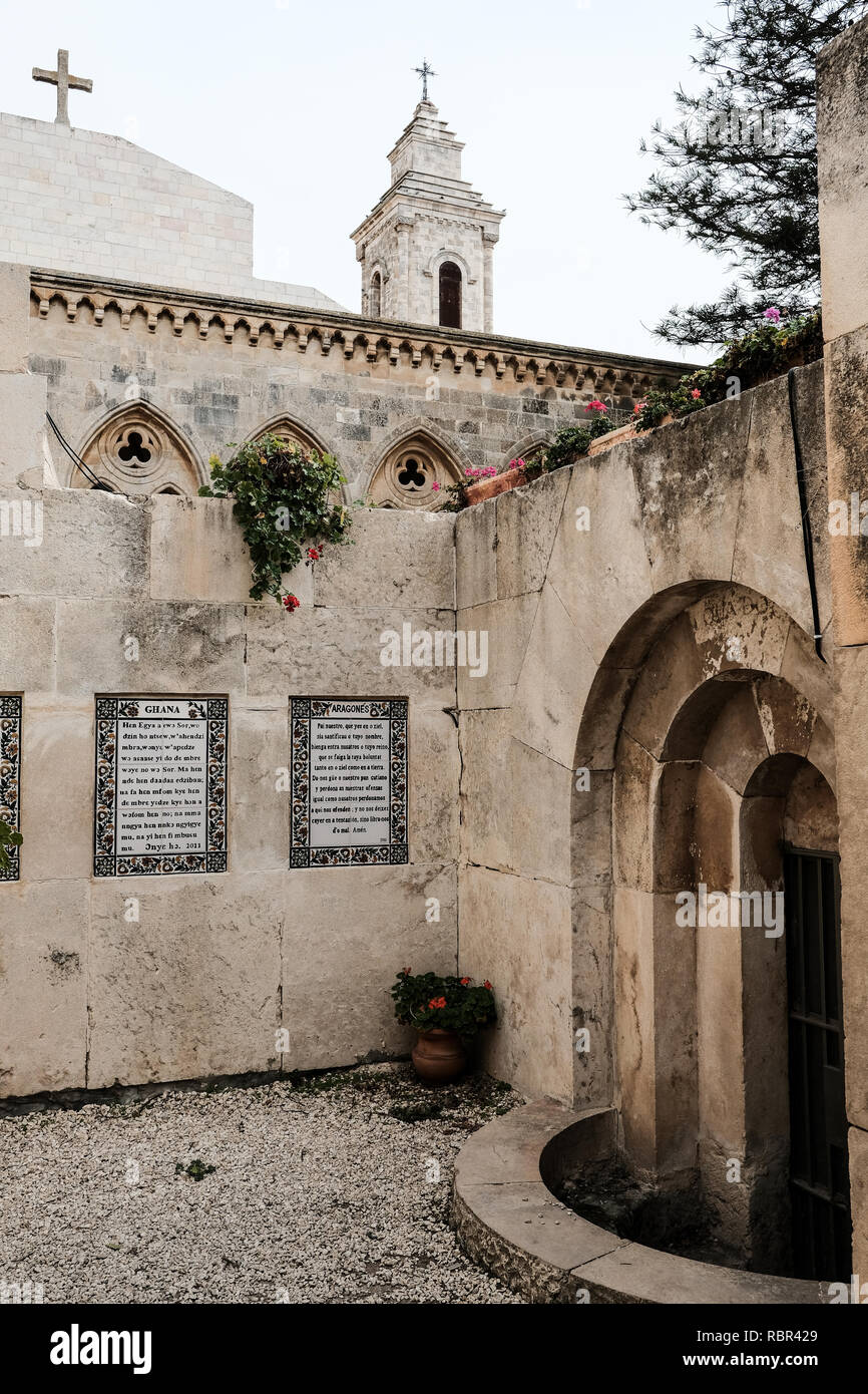 The Consul General of France in Jerusalem, Pierre Cochard, visits the ...