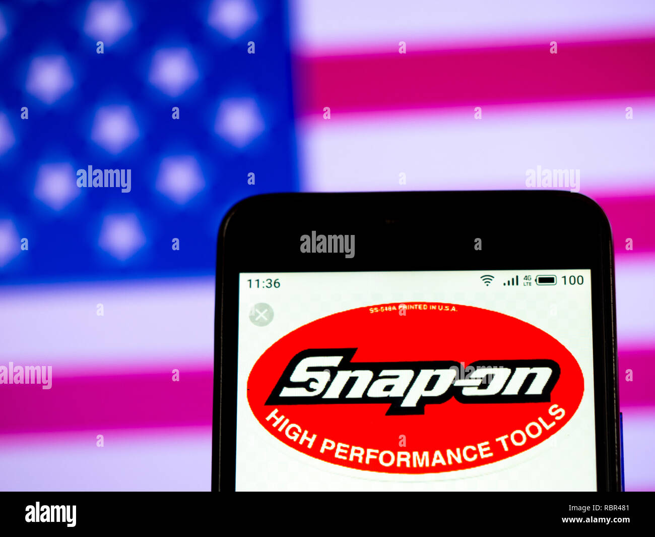 Snap-on Manufacturing company logo seen displayed on smart phone Stock ...