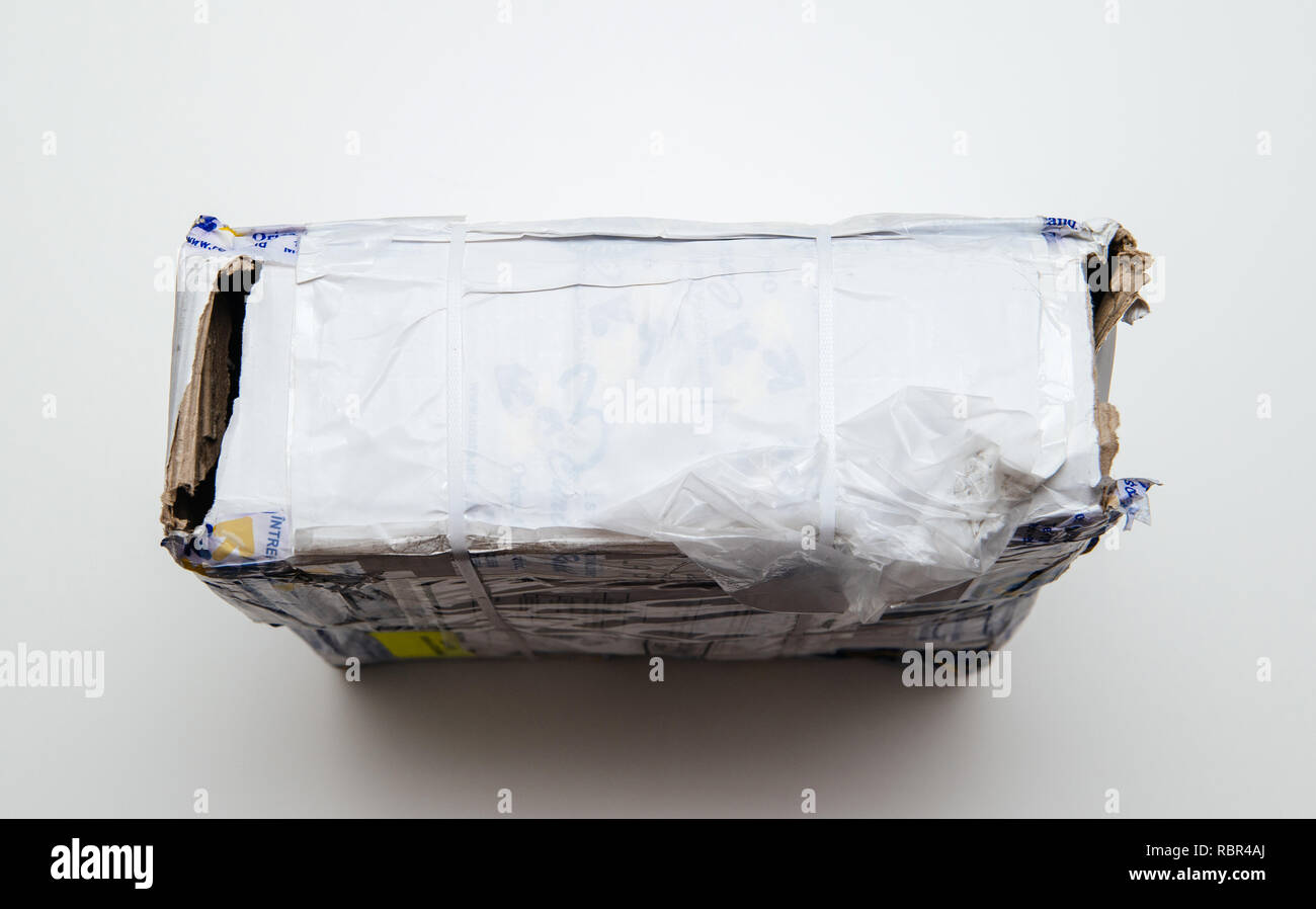 Broken Package Stock Photos & Broken Package Stock Images - Alamy