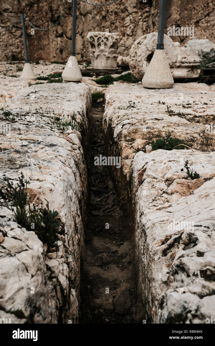 The Consul General of France in Jerusalem, Pierre Cochard, visits the ...