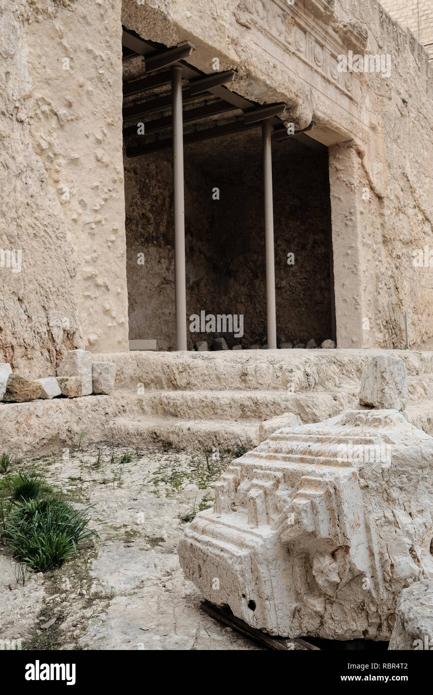 The Consul General of France in Jerusalem, Pierre Cochard, visits the ...