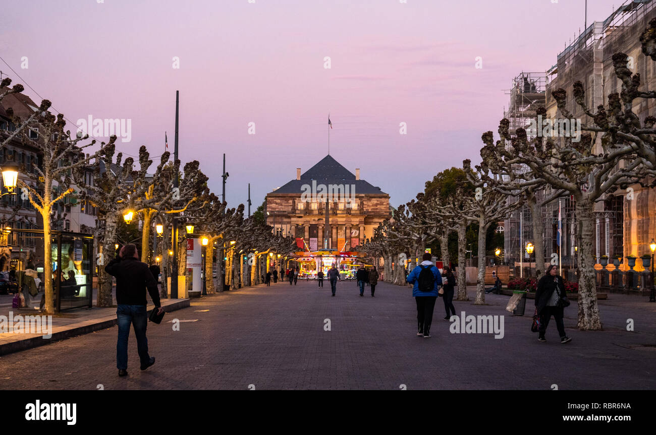 Broglie hi-res stock photography and images - Alamy