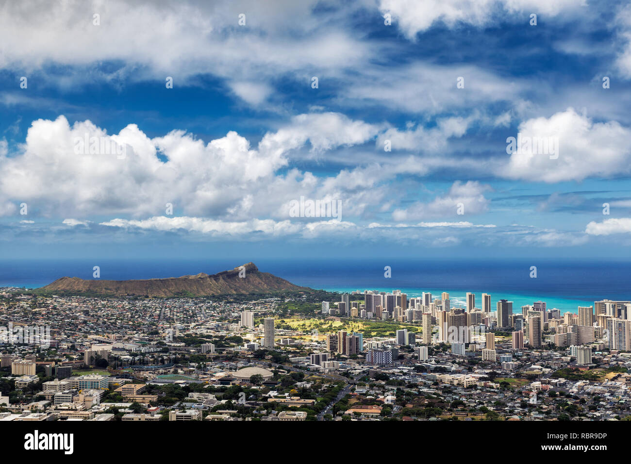 Honolulu drive hi-res stock photography and images - Alamy