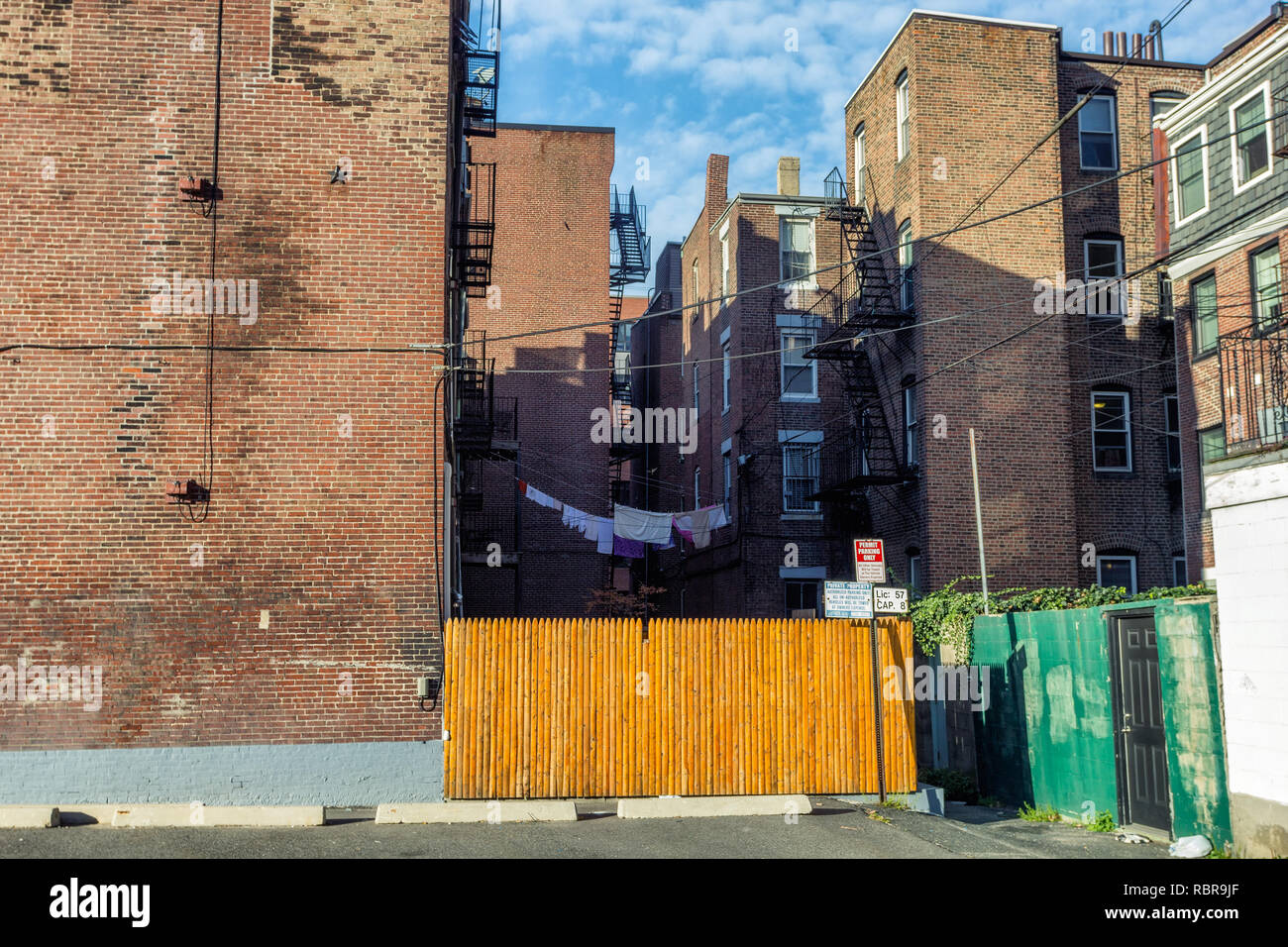 Vintage boston neighborhood hi-res stock photography and images - Alamy