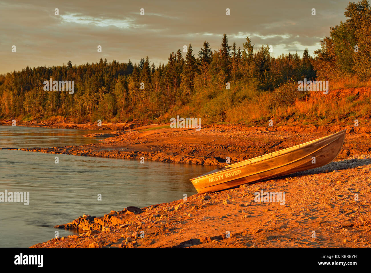 Slave River shoreline, Fort Smith, Northwest Territories, Canada Stock ...