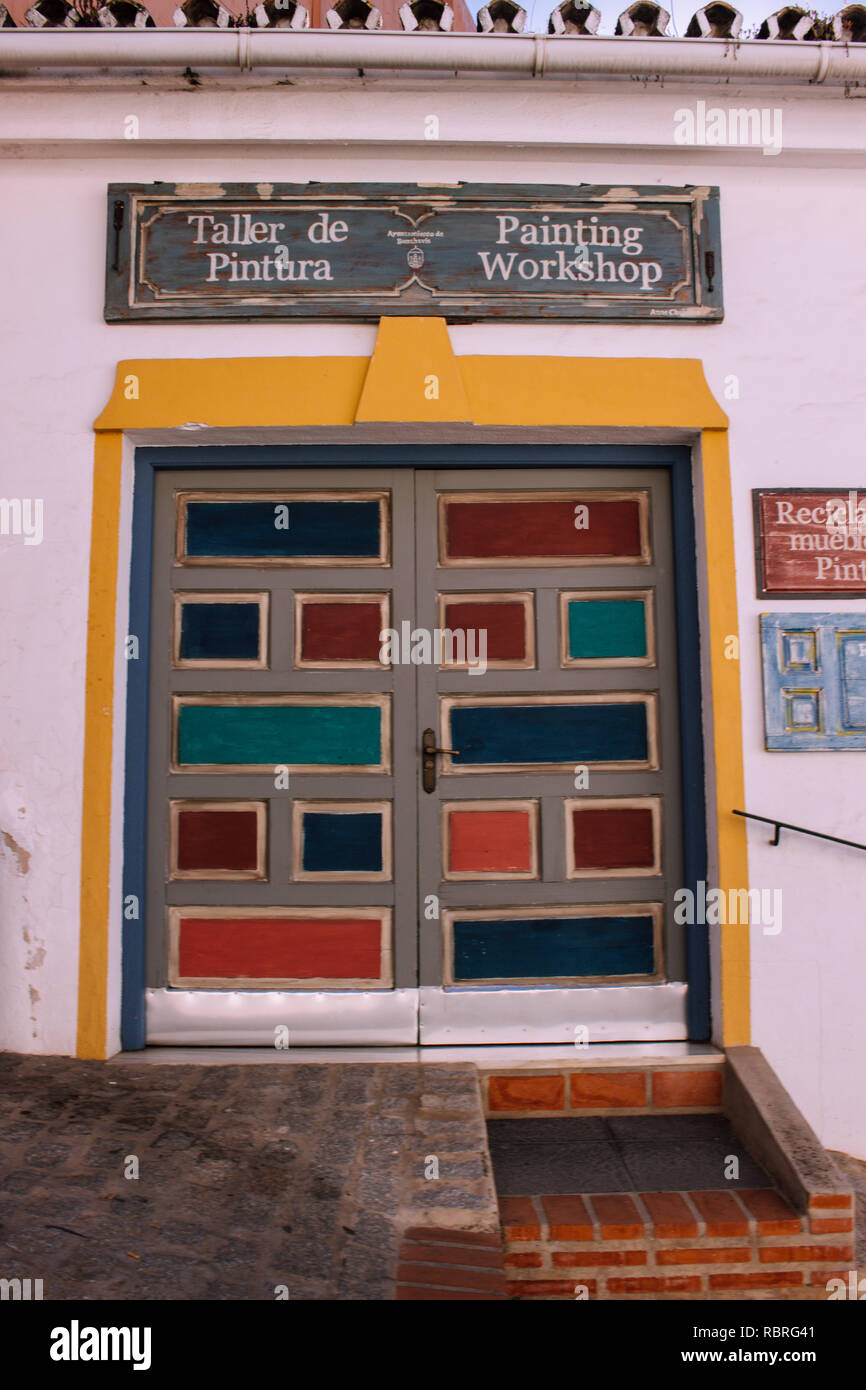 Door. Traditional Spanish door. Benahavis village, Costa del Sol ...