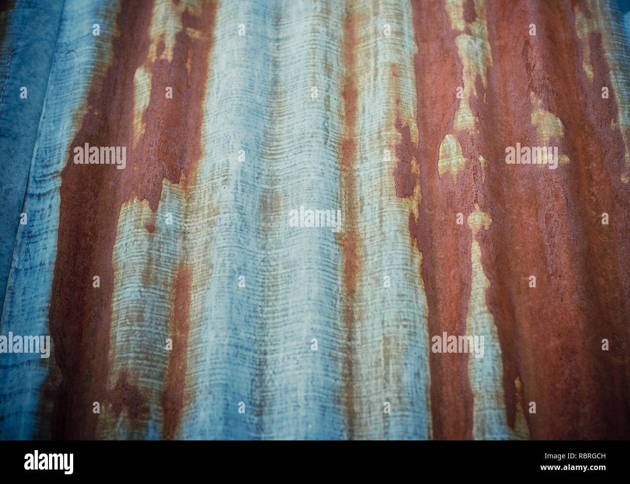 Zinc texture background / Old zinc texture with rust red background ...