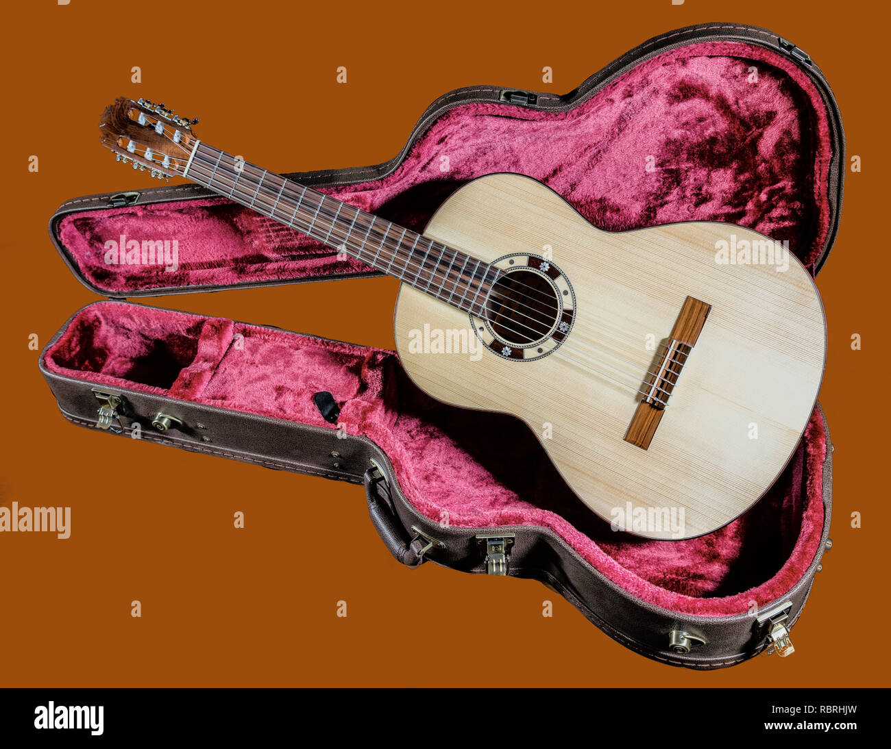 Velvet lined leather case hi-res stock photography and images - Alamy