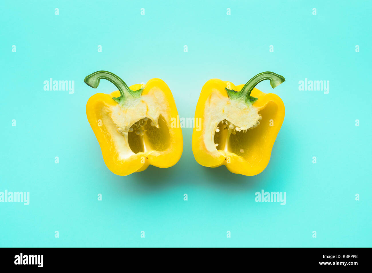Yellow of bell pepper,chilli slice in pastel background Stock Photo - Alamy
