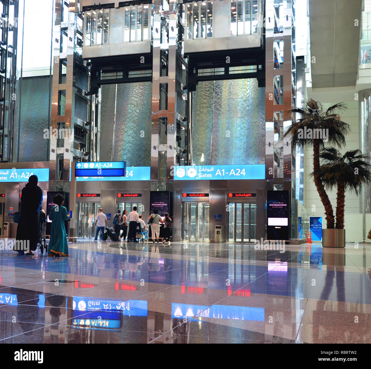 Dubai Airport Water Fountain at William Mcdonough blog
