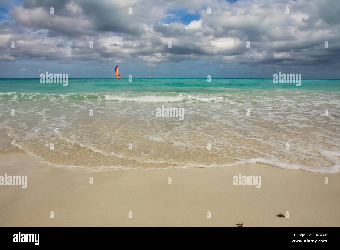 Cuba cayo santa maria turquoise hi-res stock photography and images - Alamy