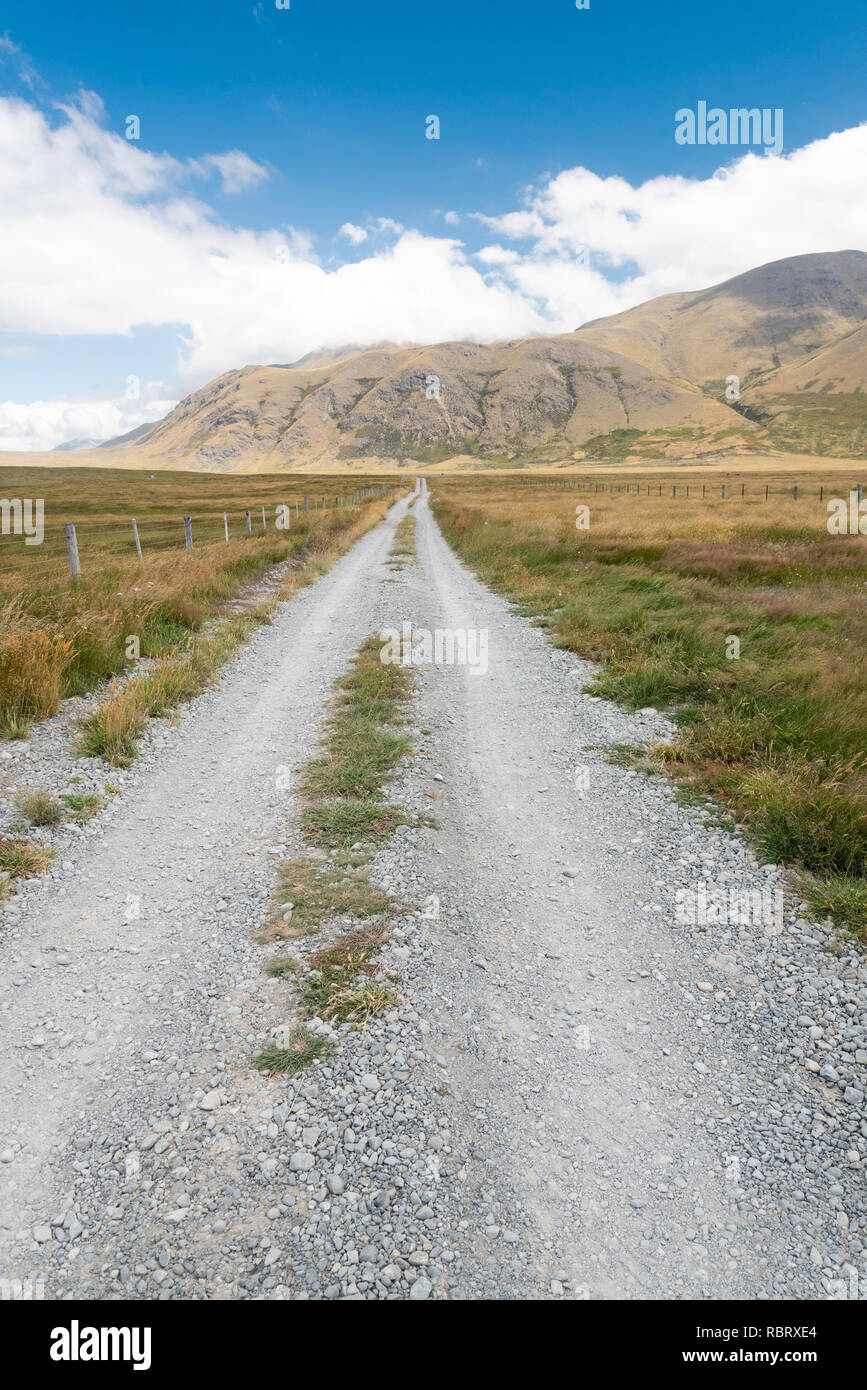 Open dirt road in Hakatere Conservation Park, South Island, New Zealand ...