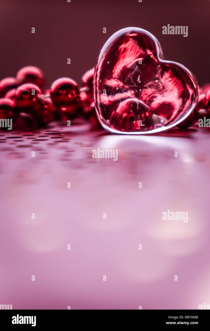 Shining heart hi-res stock photography and images - Alamy