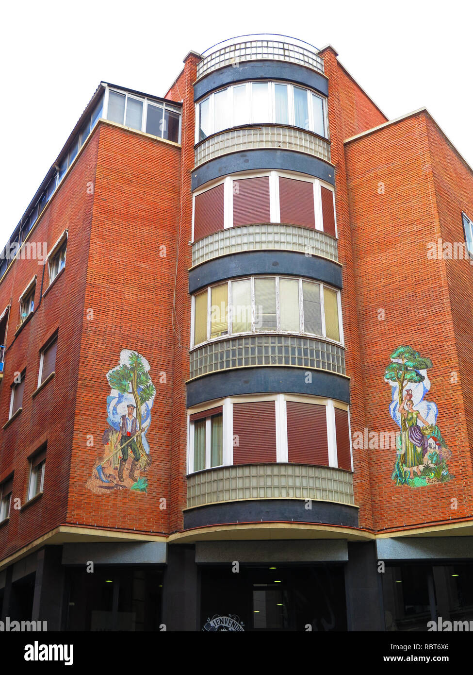 Mural madrid murals hi-res stock photography and images - Alamy