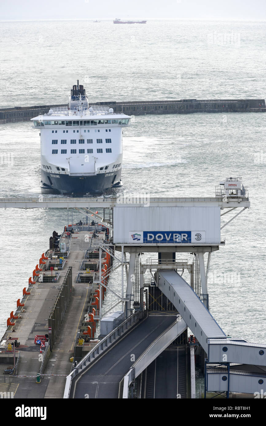 Cross Channel Ferries at the Port of Dover Stock Photo - Alamy