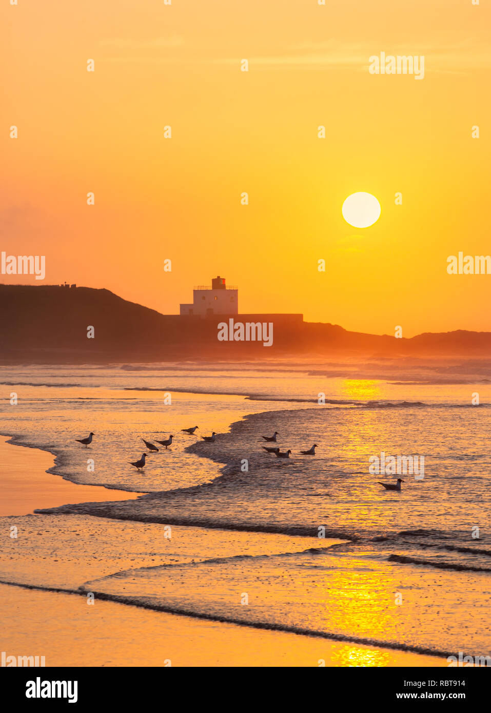 Bamburgh lighthouse hi-res stock photography and images - Alamy