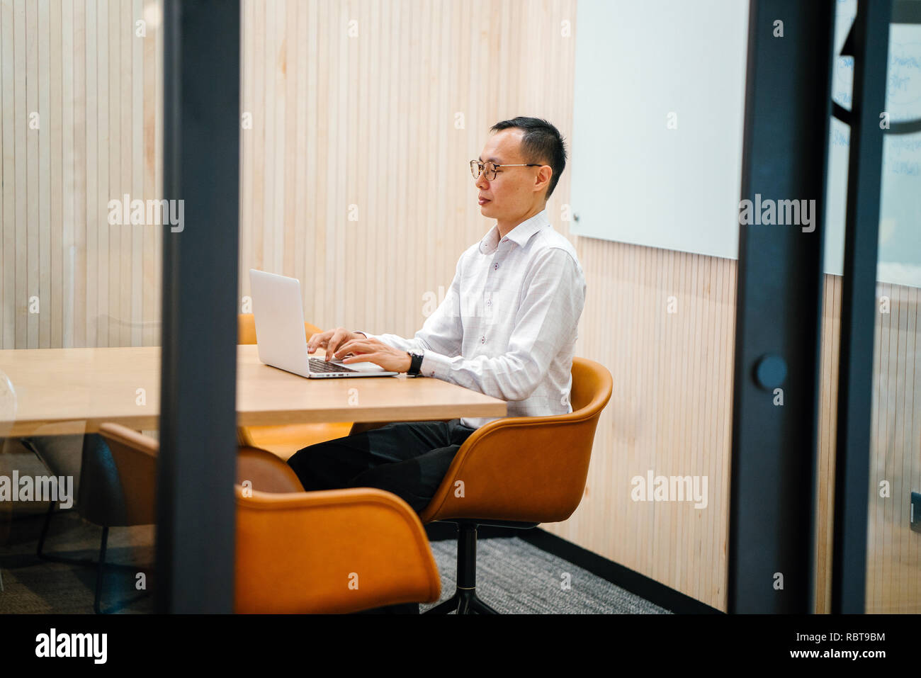 Typing space hi-res stock photography and images - Alamy