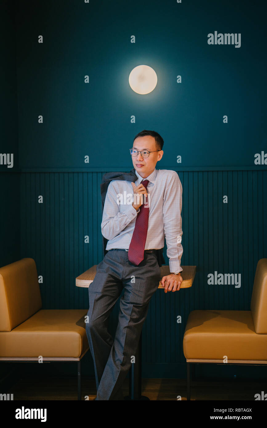 Tall and slim hi-res stock photography and images - Alamy