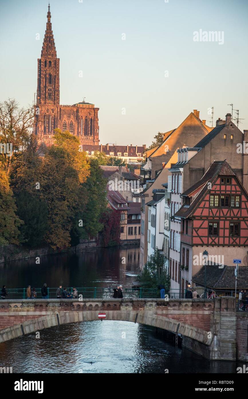 A View from a Bridge (31183382383 Stock Photo - Alamy