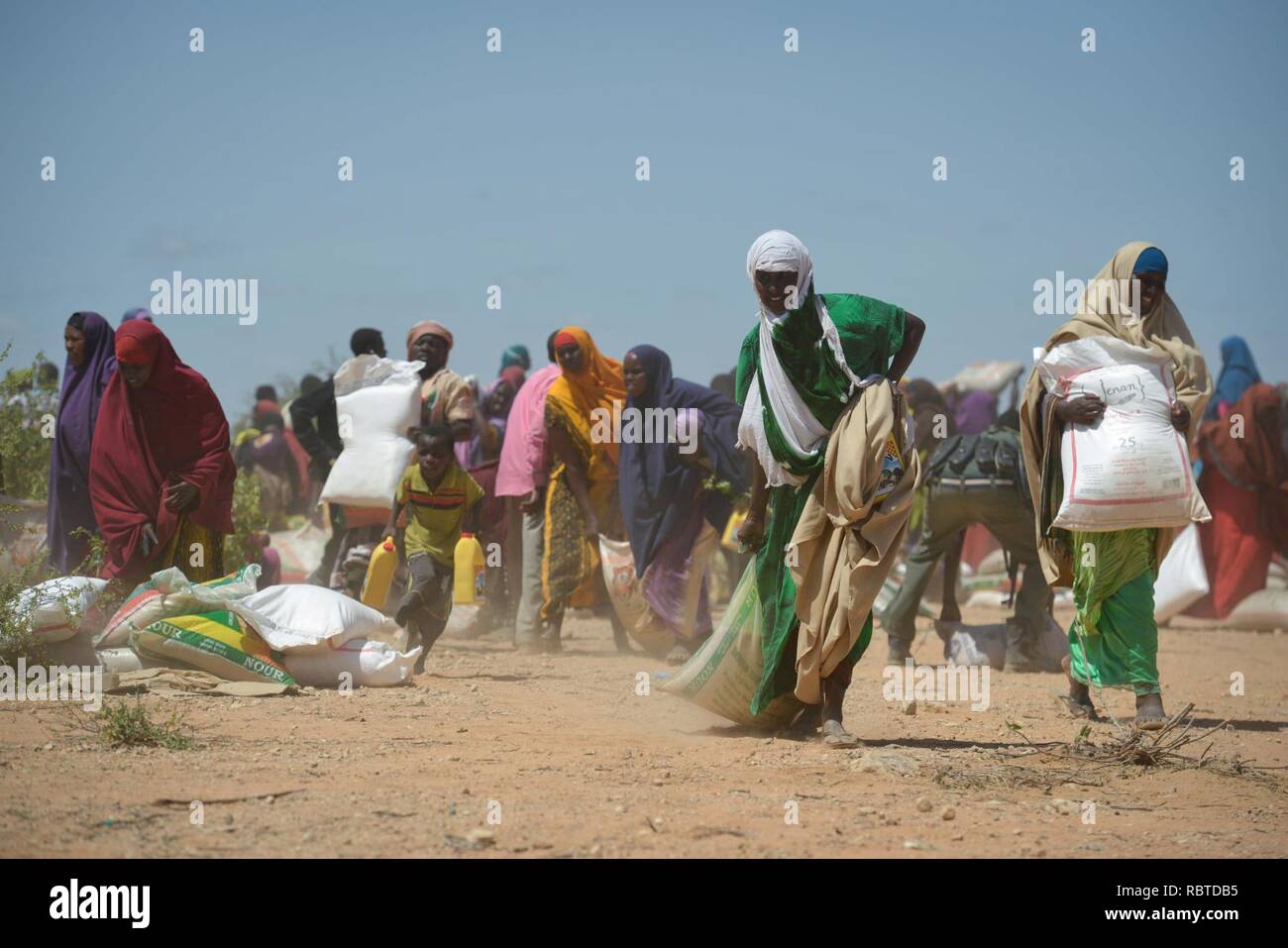 Somalia rice food aid hi-res stock photography and images - Alamy