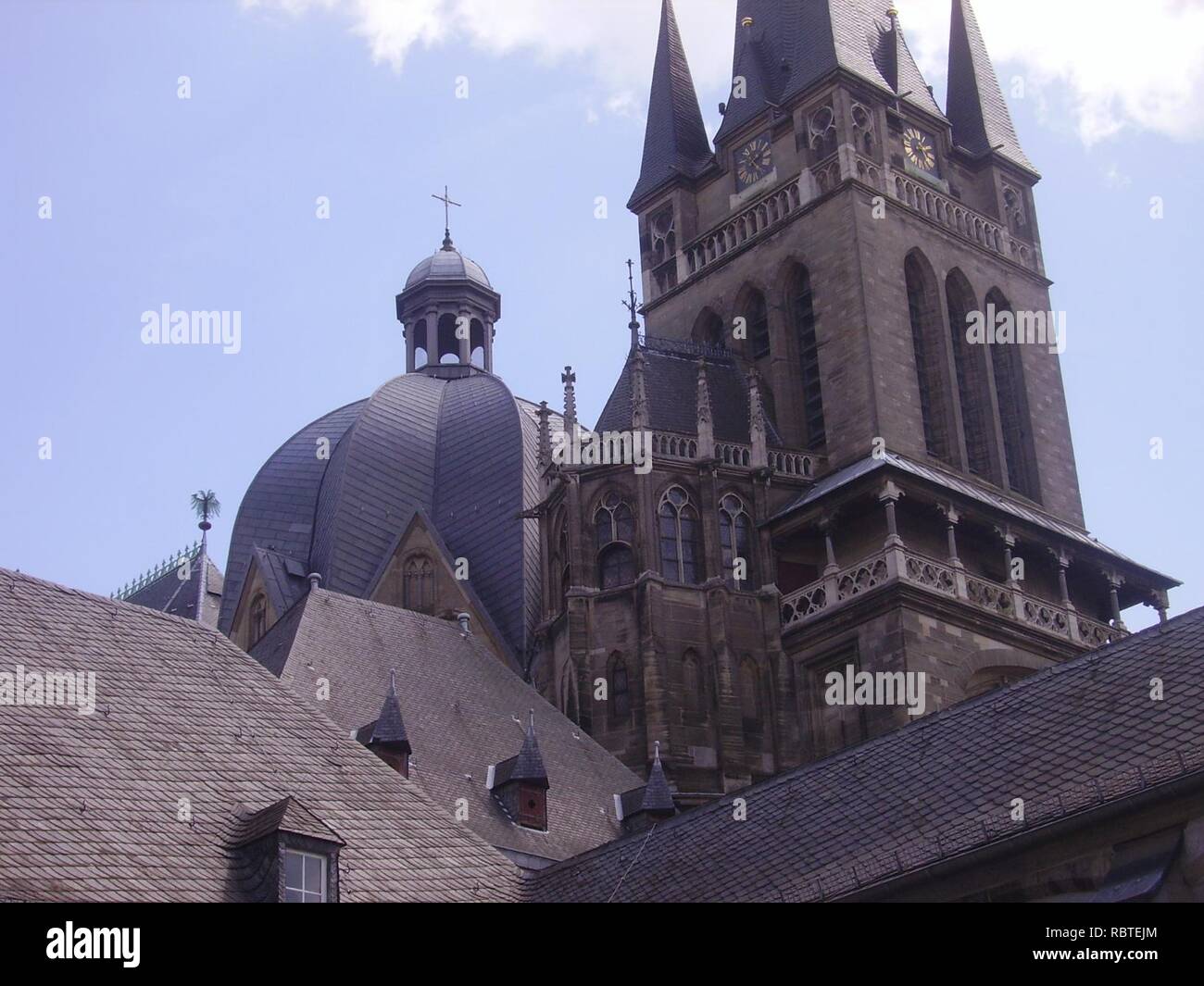 Aachen Kaiserdom Kuppel 2 Stock Photo - Alamy