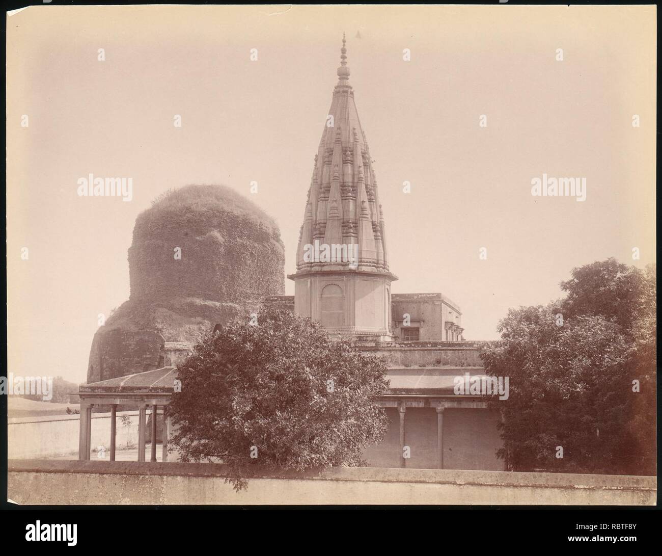 -Buddhist Temple, Agra Stock Photo - Alamy
