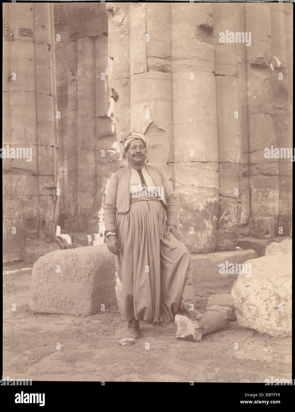 -Dragoman in Temple Stock Photo - Alamy