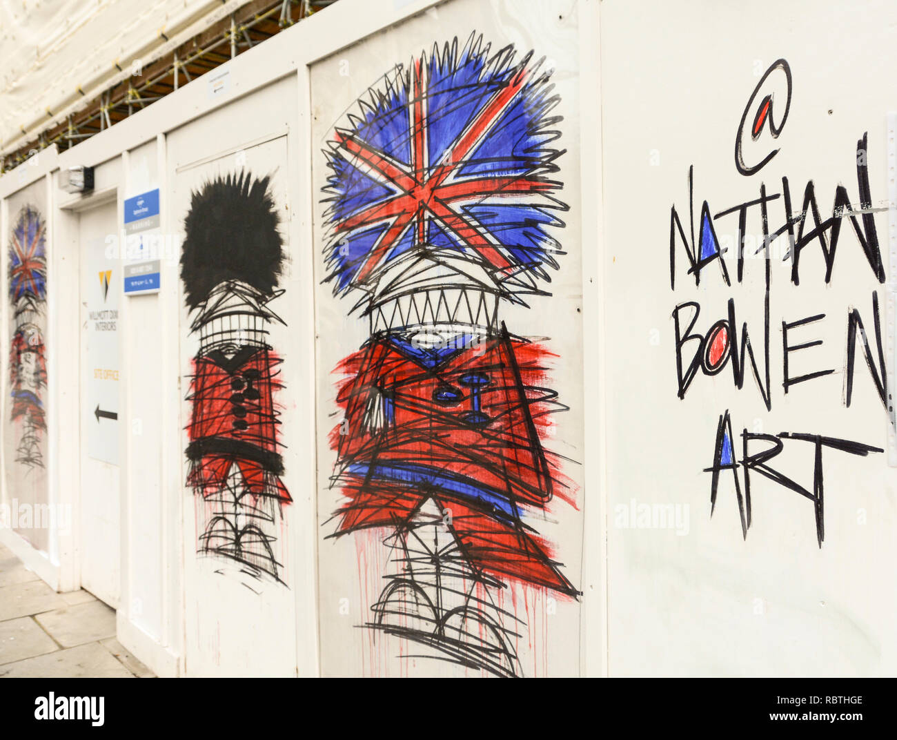 Street artist Nathan Bowen's Grenadier Guardsmen wearing bearskins in ...